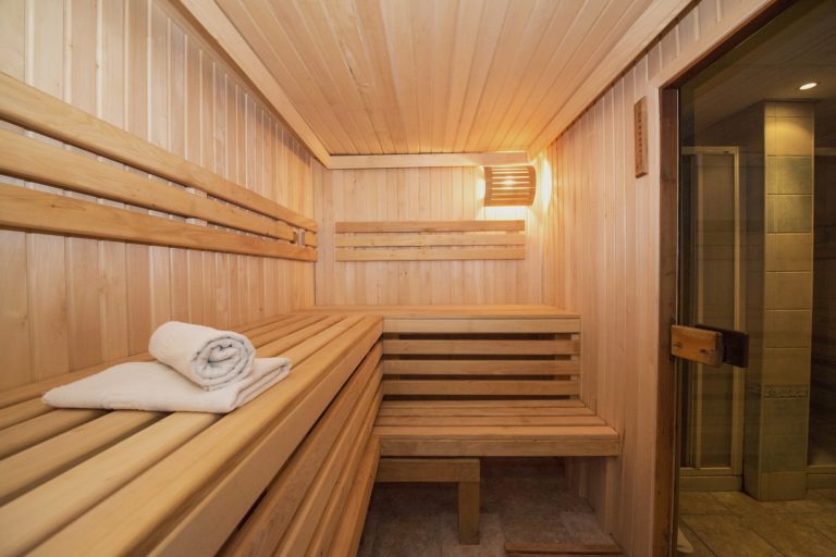 Steam Room vs Sauna: Start Sweating More to Live Longer | Live Think Fit